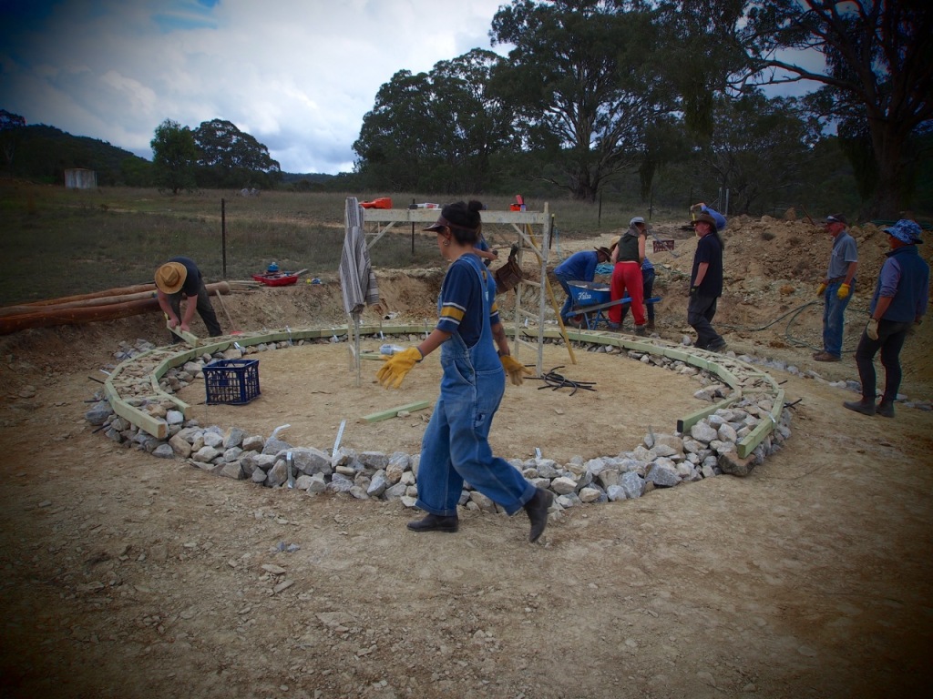 Roundhouse build: foundations and walls - Milkwood: permaculture ...