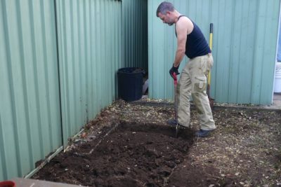 Preparing a new Garden Bed with Double Digging